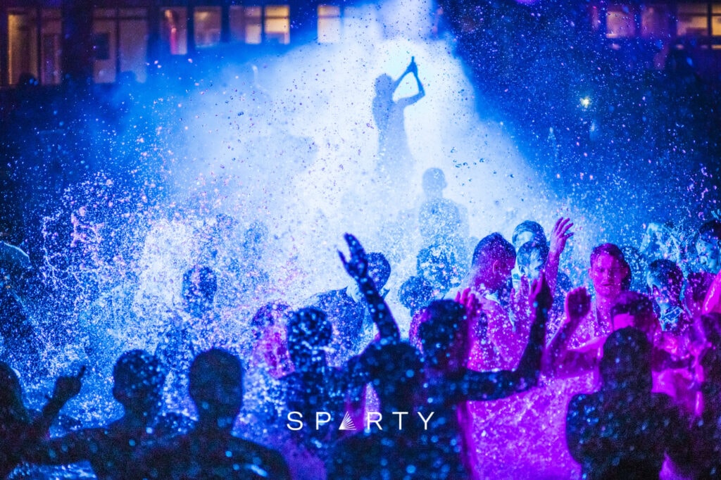 Home » SPARTY - The Bath Party