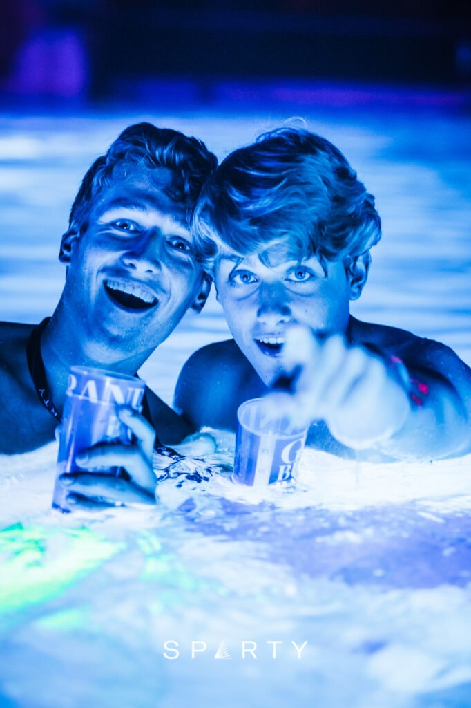 Home » SPARTY - The Bath Party